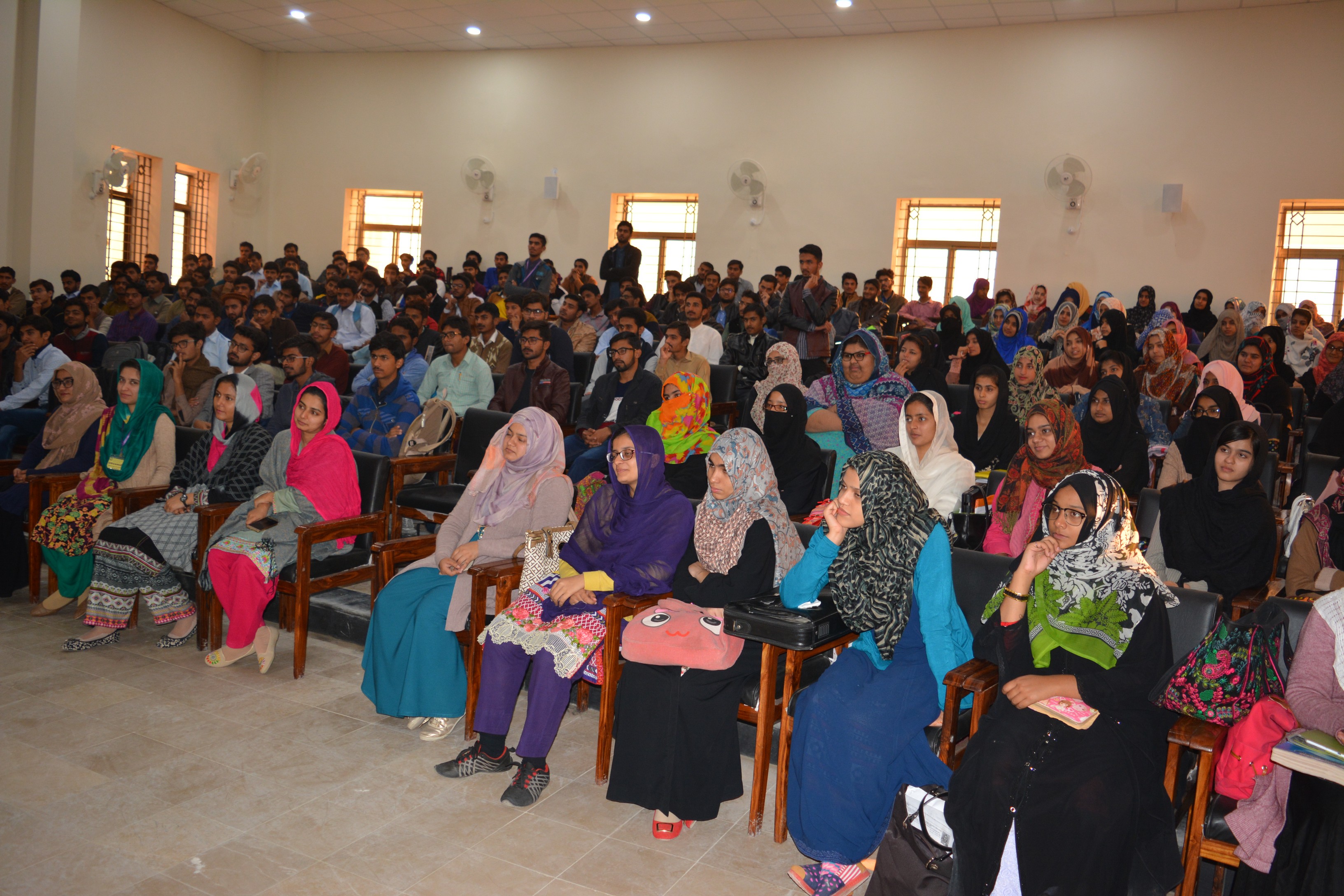 NEW STUDENTS WELCOME CEREMONY - KFUEIT